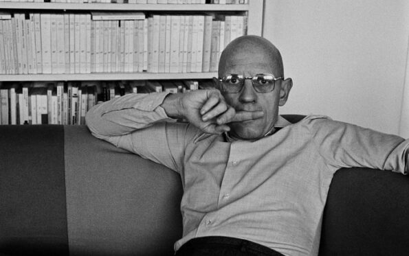 Michel Foucault: biografia, conceitos e obras fundamentais (RESUMO)
